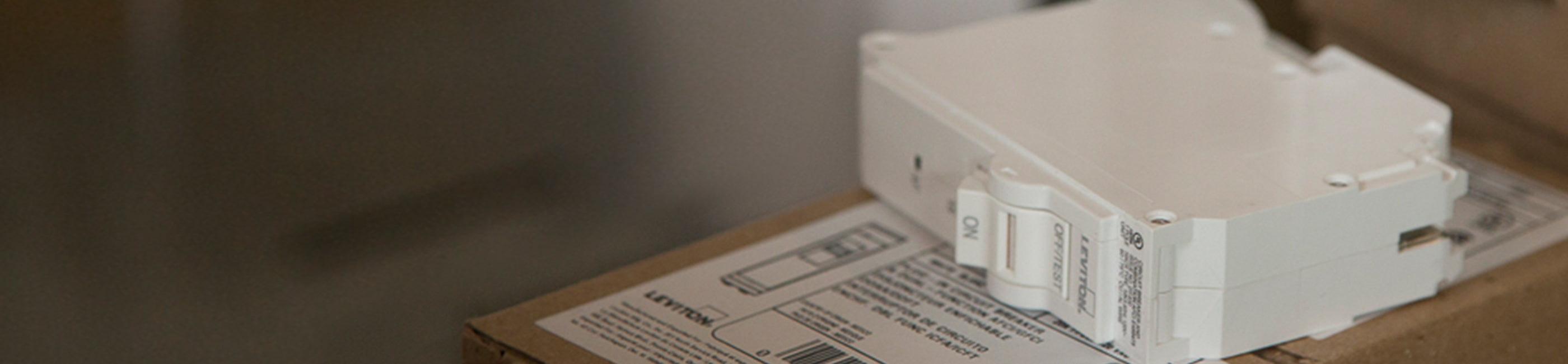 Load Center – Leviton